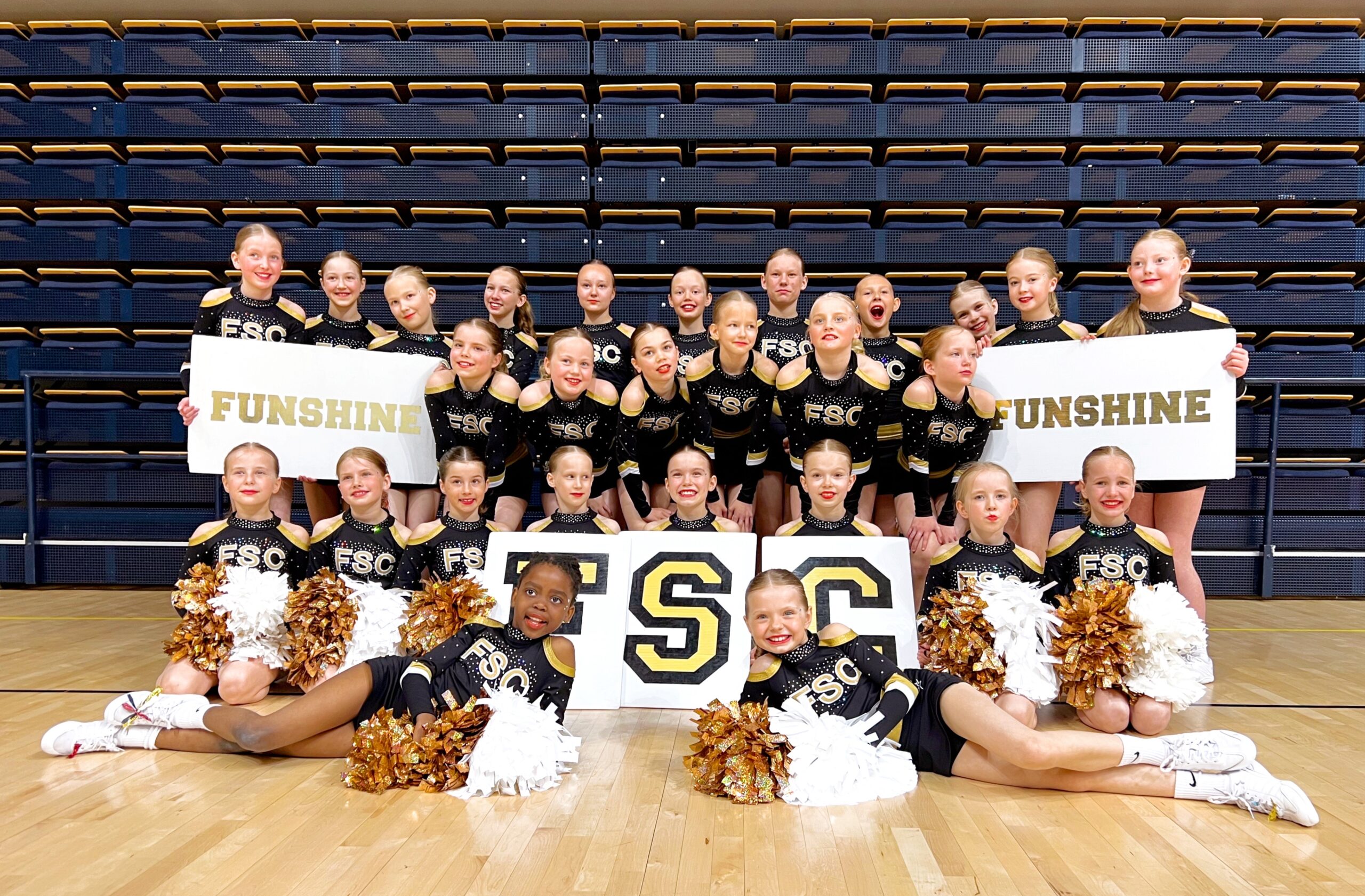 FSC Sunlights – Funshine Cheerleaders